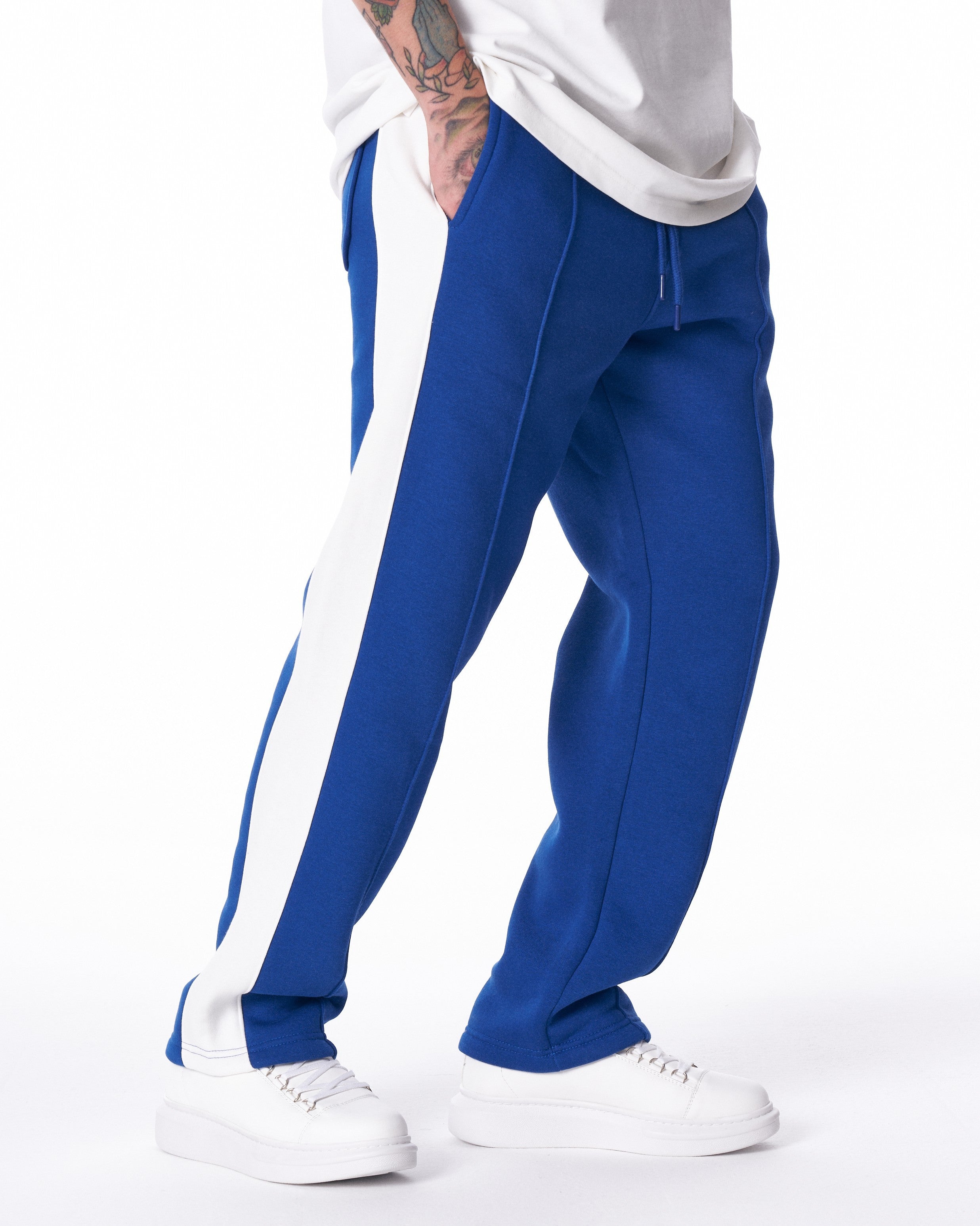 Men's Oversized Front Pintuck Jogger in Black | Martin Valen